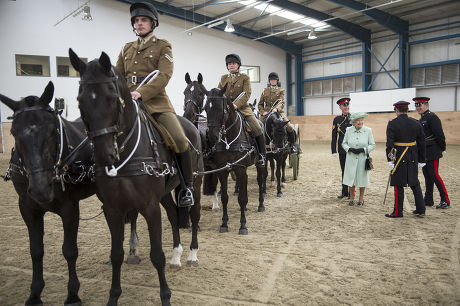Queen Elizabeth Ii Gun Display Team Editorial Stock Photo - Stock Image ...