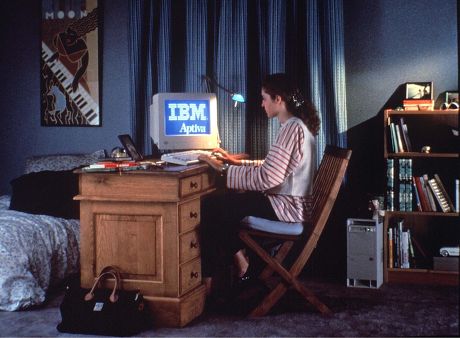 1 Imb bedroom desk chair seat sitting keyboard girl child poster bed ...