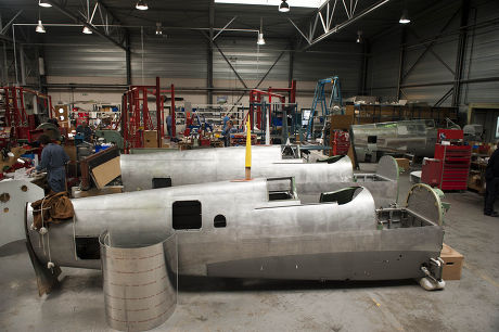48 Fuselages of the aircraft Stock Pictures, Editorial Images and Stock ...