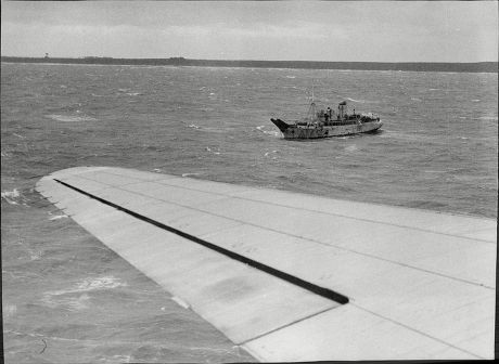 Royal Navy Boom Defence Vessel Barmouth Editorial Stock Photo - Stock ...