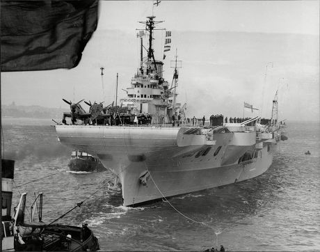 Hms Illustrious Royal Navy Aircraft Carrier Editorial Stock Photo ...