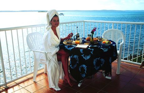 34 Mimi macpherson Stock Pictures, Editorial Images and Stock Photos ...