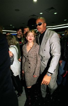 fotos de Madonna Bodyguard - Foto de stock de contenido editorial ...