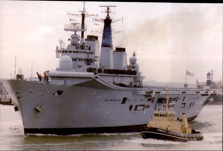 92 Catapult ship Stock Pictures, Editorial Images and Stock Photos ...