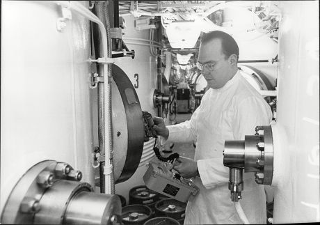 Hms Resolution Royal Navy Nuclear Submarine Editorial Stock Photo ...