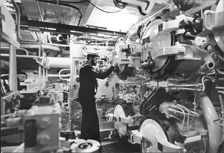 Hms Resolution Royal Navy Nuclear Submarine Editorial Stock Photo ...