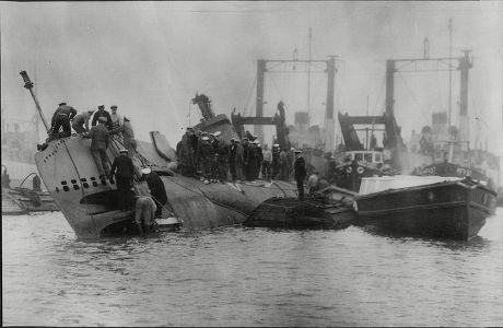 Royal Navy Submarine Hms Sidon Disaster Editorial Stock Photo - Stock ...