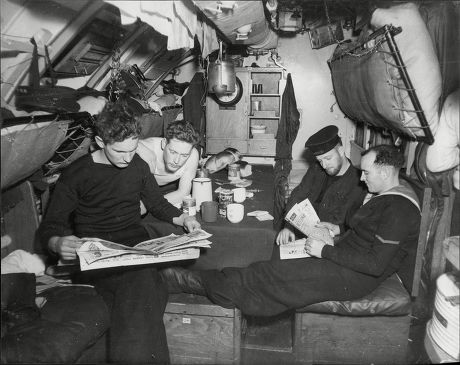 2,000 Submarine crew Stock Pictures, Editorial Images and Stock Photos ...