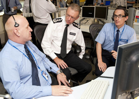 Metropolitan Police 75th Anniversary 999 Calls Editorial Stock Photo ...