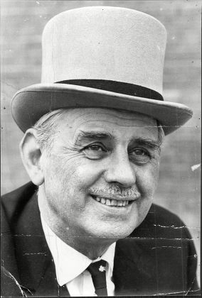 John Rickman Daily Mail Racing Correspondent Editorial Stock Photo - Stock Image | Shutterstock
