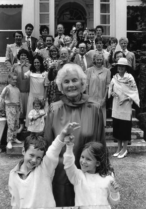 fotos de Elizabeth Pakenham Dowager Countess Longford Elizabeth - Foto ...