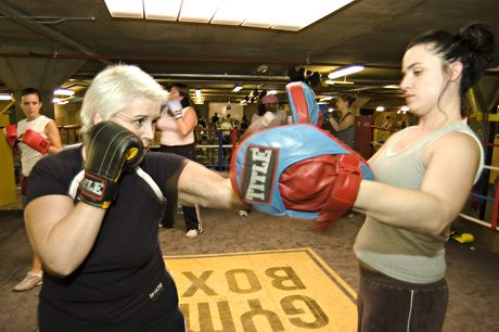 83 Boxing ring practice Stock Pictures, Editorial Images and Stock ...