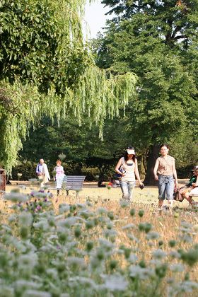 Regents Park London England Editorial Stock Photo - Stock Image ...