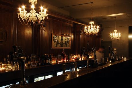 16 Bar napoleon Stock Pictures, Editorial Images and Stock Photos ...