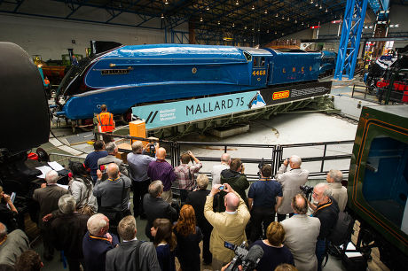 Mallard 75th Locomotive Speed Anniversary Great Editorial Stock Photo ...