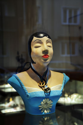 97 Bust decoration Stock Pictures, Editorial Images and Stock Photos ...