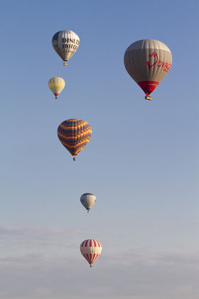 36 Balloons moored Stock Pictures, Editorial Images and Stock Photos ...