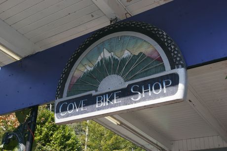Deep Cove Bikes Vancouver Canada Editorial Stock Photo - Stock Image ...