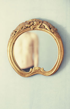 250 Antique mirror Stock Pictures, Editorial Images and Stock Photos ...