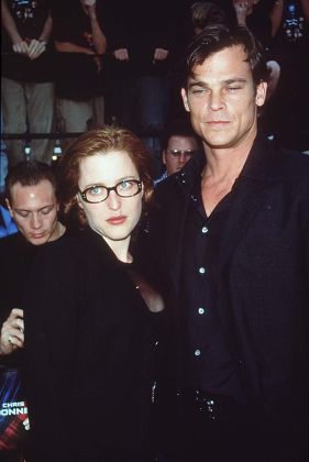Gillian Anderson Actress Boyfriend Rodney Roland Editorial Stock Photo ...