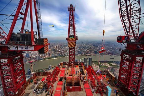 Final Beam Raised Toppingout Ceremony Shanghai Editorial Stock Photo ...