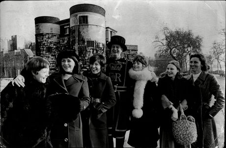 Annette Crosbie Dorothy Tutin Ann Stallybrass Editorial Stock Photo ...