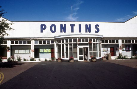 Pontins Pakefield Holiday Park Suffolk Britain Editorial Stock Photo ...
