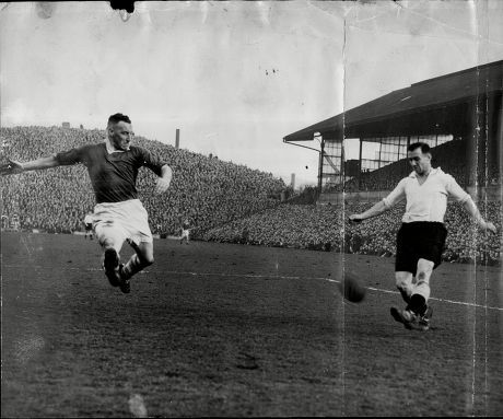 Dally Duncan Right Playing Derby County Editorial Stock Photo - Stock ...