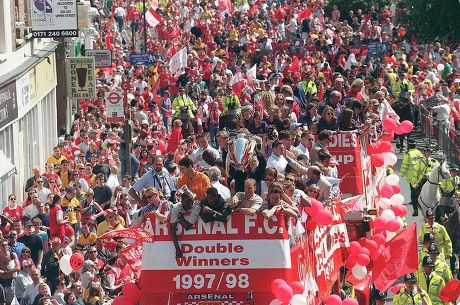 Arsenal Football Team Bus Editorial Stock Photo - Stock Image ...