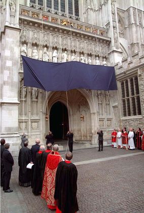 Unveiling 10 New Statues Westminster Abbey Editorial Stock Photo ...