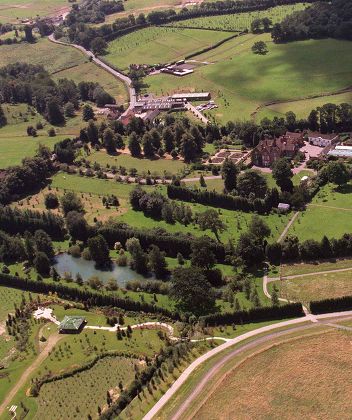 Aerial View Mohamed Al Fayeds House Haber Amaçlı Stok Fotoğrafı - Stok ...