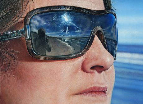 __COUNT__ Hyper-realistic drawings by artist Simon Hennessy, Britain ...