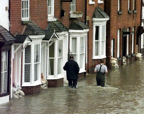 RIVER SEVERN FLOODS DUE TO HEAVY RAINS, BRITAIN - 1998 Stock Pictures ...