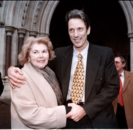 ASIL NADIRS' PILOT PETER DIMOND AT THE HIGH COURT IN LONDON, BRITAIN ...