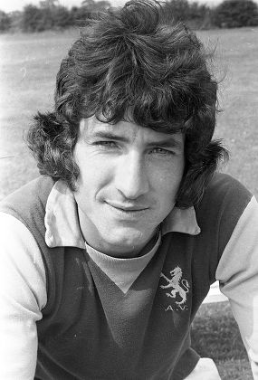 fotos de Ray Graydon Aston Villa Football Club - Foto de stock de ...