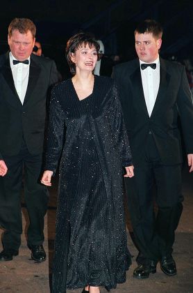 THE BRIT AWARDS, LONDON, BRITAIN - 1999 Stock Pictures, Editorial ...