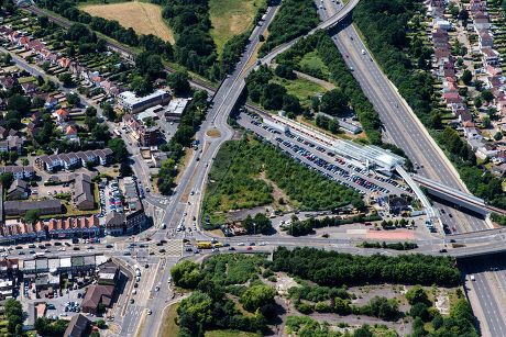 M40western Avenue Interchange Hillingdon Tube Station Editorial Stock ...