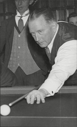 750 Billiard player Stock Pictures, Editorial Images and Stock Photos ...