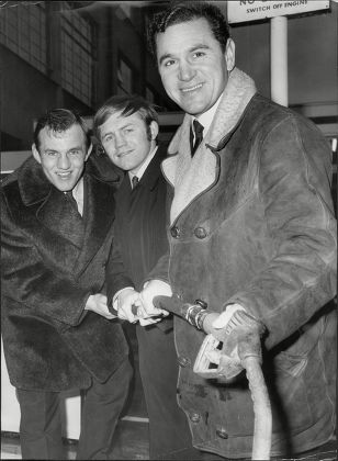Boxer Alan Rudkin Centre Johnny Pritchett Editorial Stock Photo - Stock ...