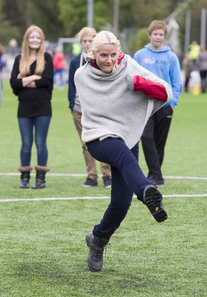 Crown Princess Mettemarit Playing Football Editorial Stock Photo ...