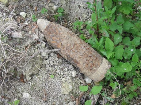 23 High explosive ammunition Stock Pictures, Editorial Images and Stock ...