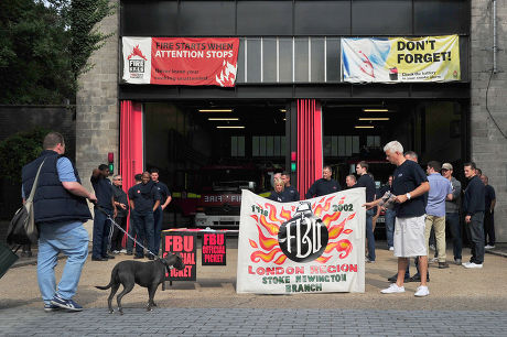 Picketline Stoke Newington Fire Station Editorial Stock Photo - Stock ...