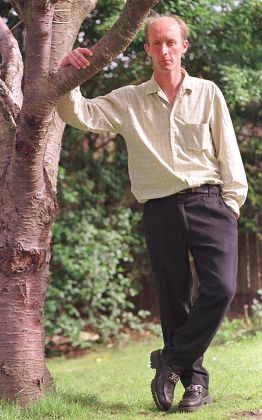 KEVIN AND NICOLA PRIDHAM - HUSBAND AND WIFE WITH THEIR TWENTY CHILDREN ...