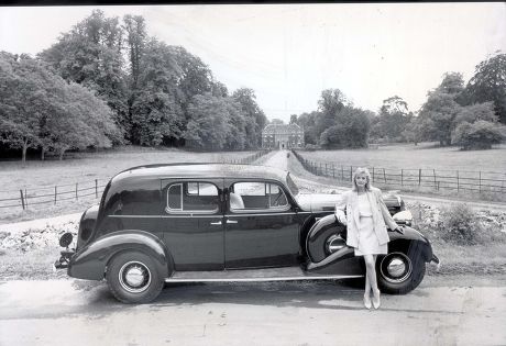 Model Poses 1936 Canadianbuilt Buick Duke Editorial Stock Photo - Stock ...