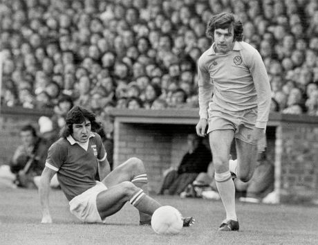 obituary - former footballer peter lorimer dies Stock Photos (Exclusive ...