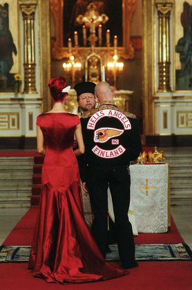 4 1999 hells angels wedding nipa of hell angels finland was wedded to ...