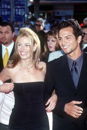 Julia Roberts Benjamin Bratt Editorial Stock Photo - Stock Image ...