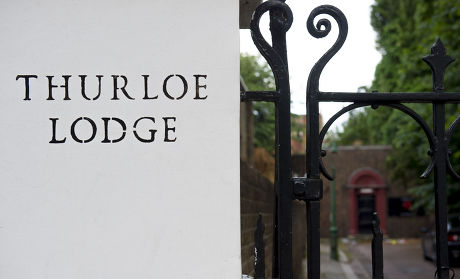 250 Thurloe Stock Pictures, Editorial Images and Stock Photos ...