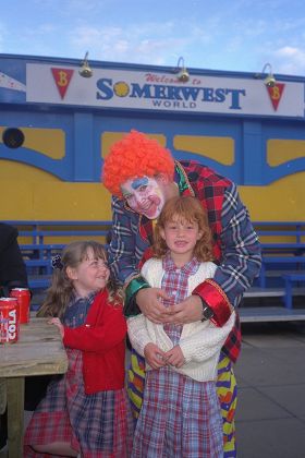 Clown Children Butlins Somerwest World Holiday Editorial Stock Photo ...