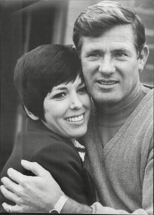 Golfer Doug Sanders Wife Scottie Sanders Editorial Stock Photo - Stock ...